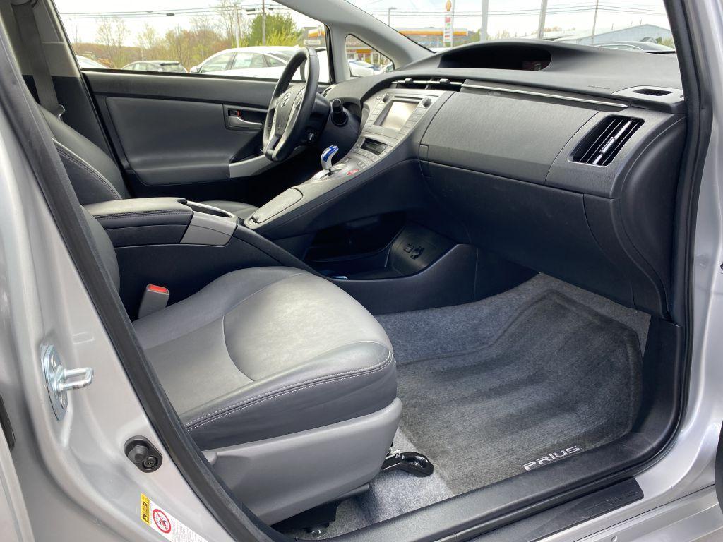 Used 2015 Toyota PRIUS IV For Sale ($13,355) | Executive Auto Sales ...