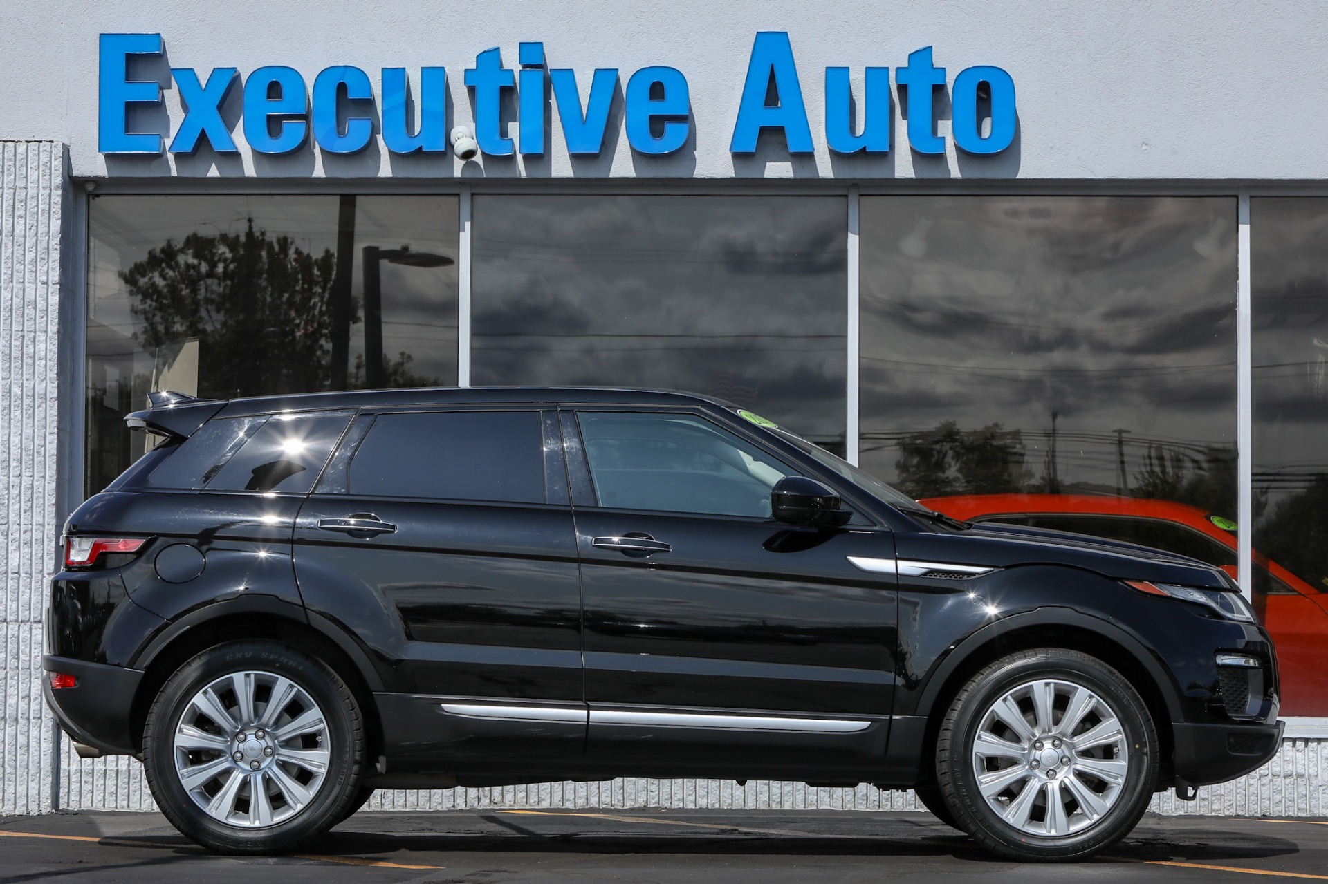 Used 2017 LAND ROVER RANGE ROVER EVO HSE For Sale ($31,500) | Executive ...