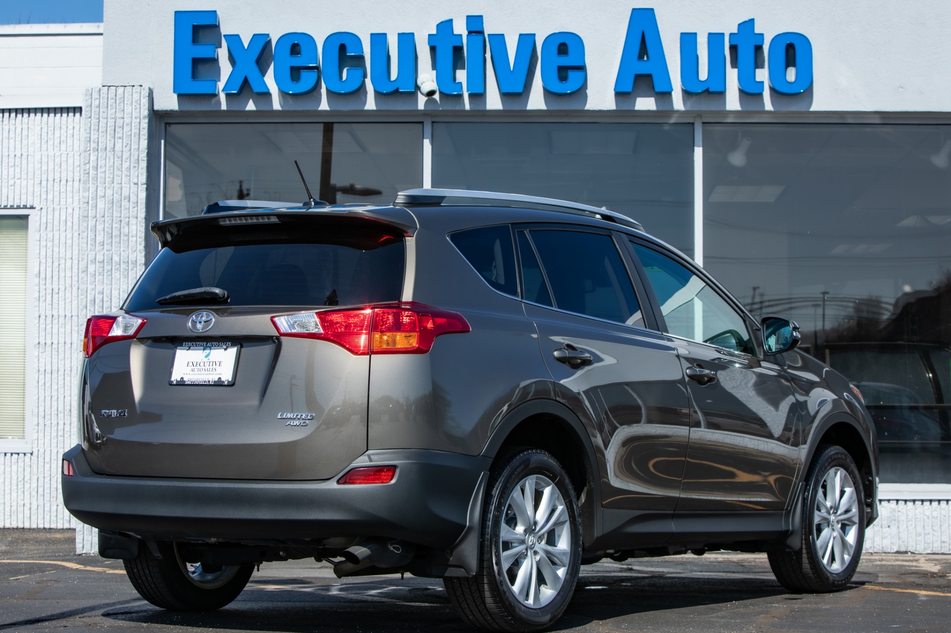 Used 2015 Toyota RAV4 LTD LIMITED For Sale ($18,777) | Executive Auto ...