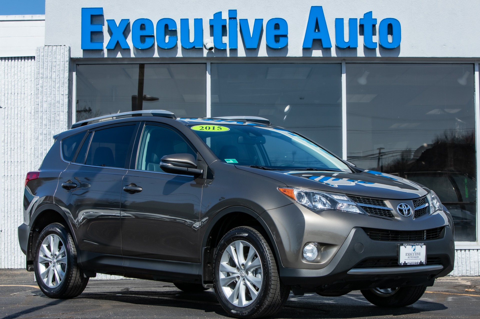 Used 2015 Toyota RAV4 LTD LIMITED For Sale ($18,777) | Executive Auto ...